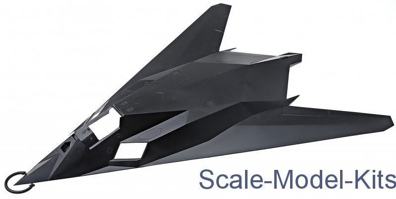 Academy - Nighthawk F-117A "Last Flight" - plastic scale model kit in 1:48 scale (AC12219 ...