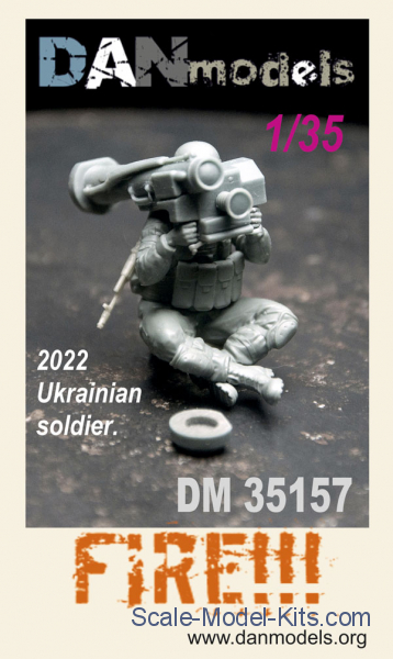 DAN Models - Ukrainian soldier 2022 Fire - plastic scale model kit in 1 ...