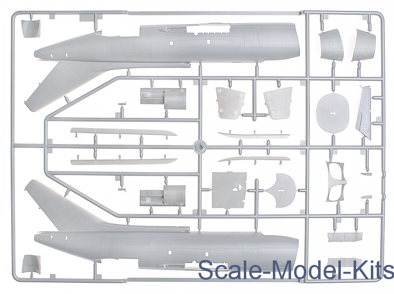 Hobby Boss - Yakovlev Yak-38U Forger B - plastic scale model kit in 1: ...